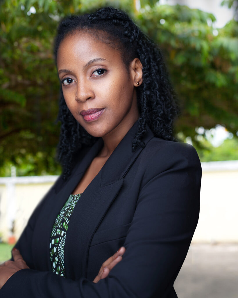 Adelina Mbekomize – Aspires